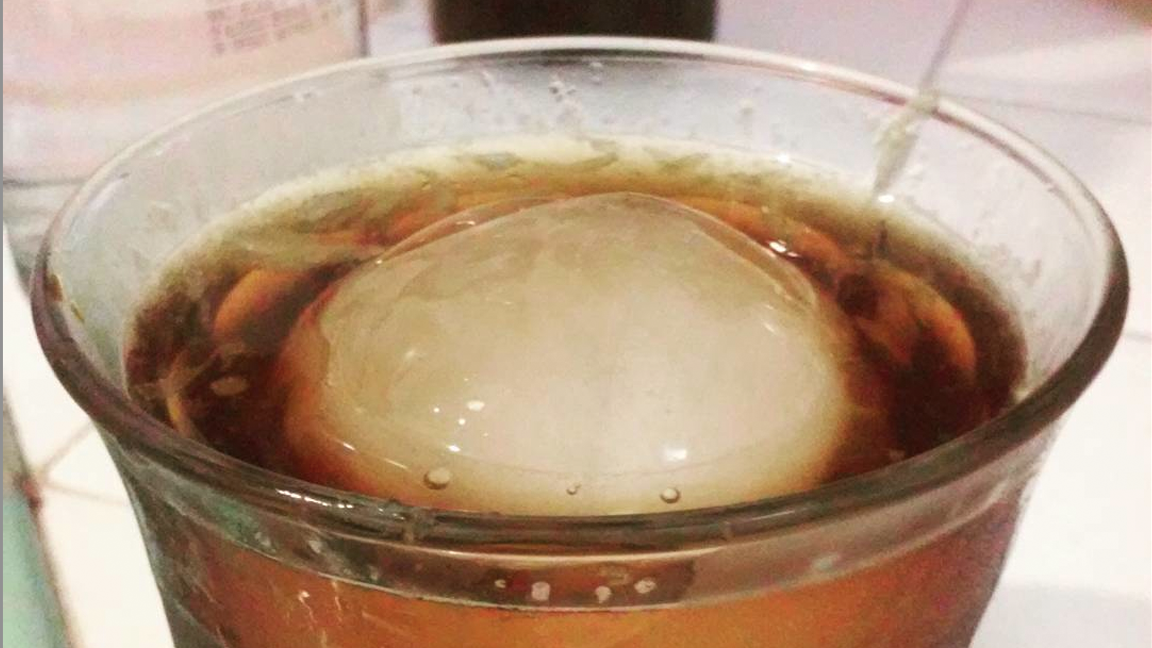 I Make You a Cocktail: Luna Negra