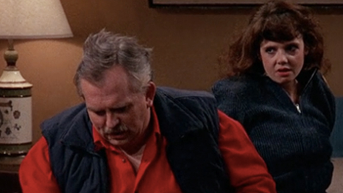 Cheap Holiday Scotch & “Cheers” – Popula