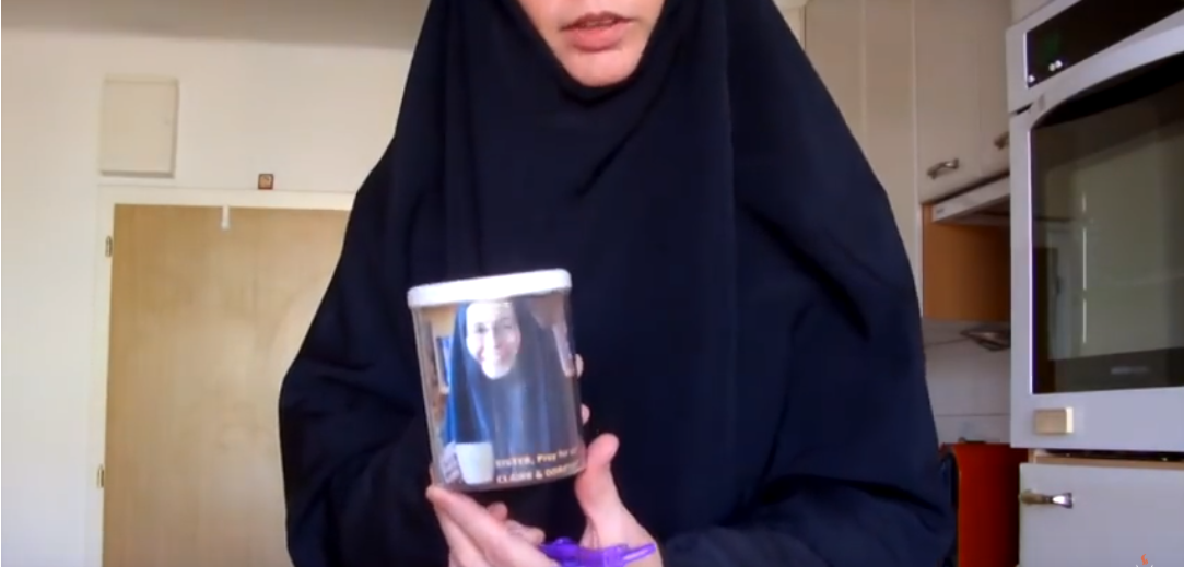 The Extremely Online Nun – Popula